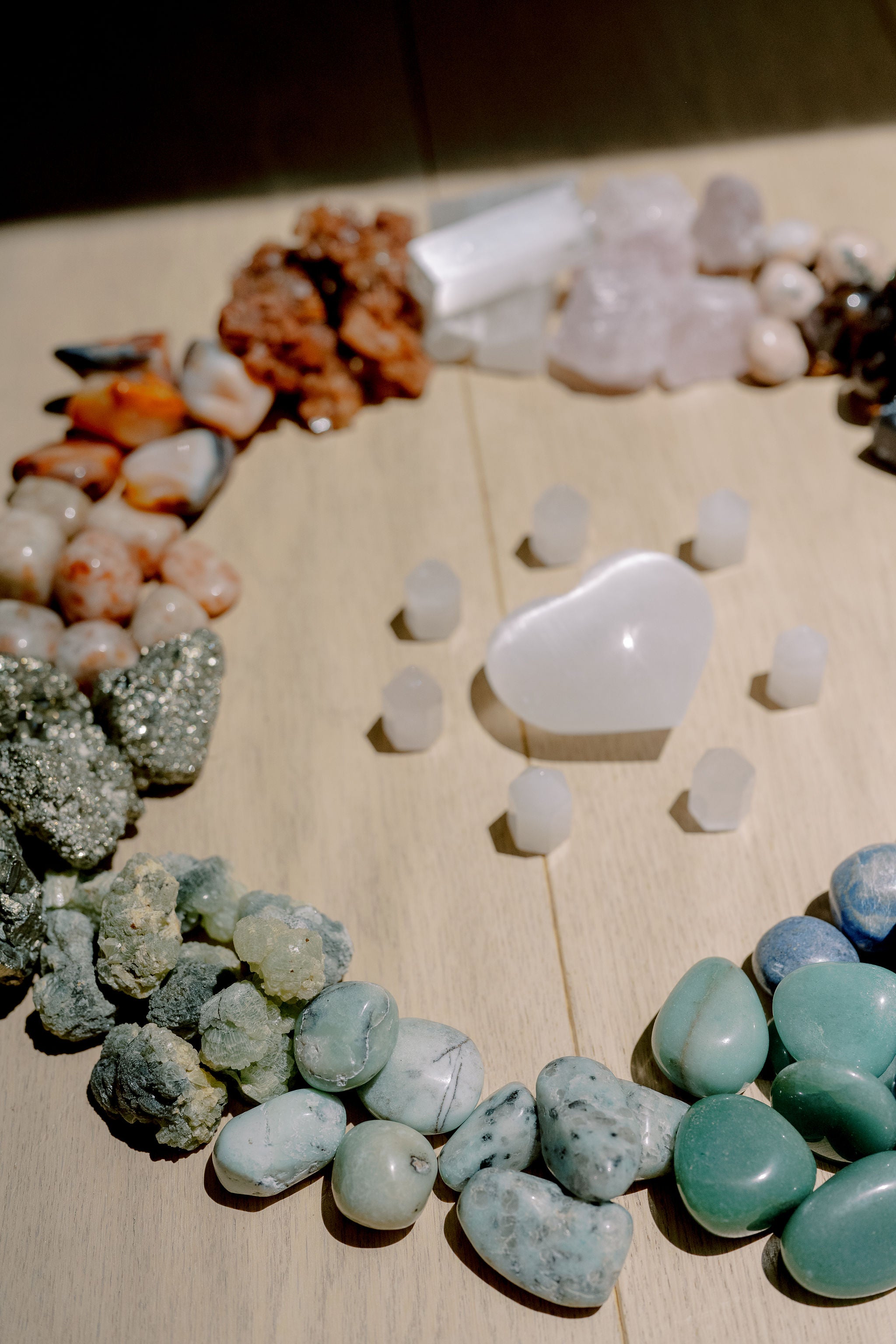 ALL CRYSTALS – Moon & Stone